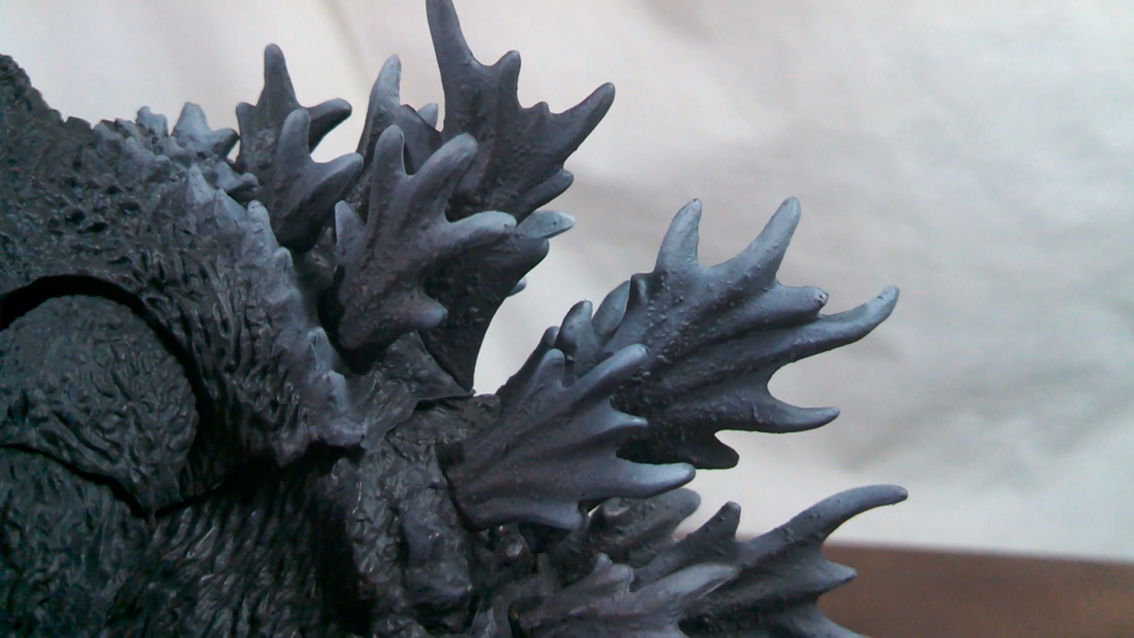 Steven's Toy Blog: S.H. MonsterArts Godzilla (2001) Review