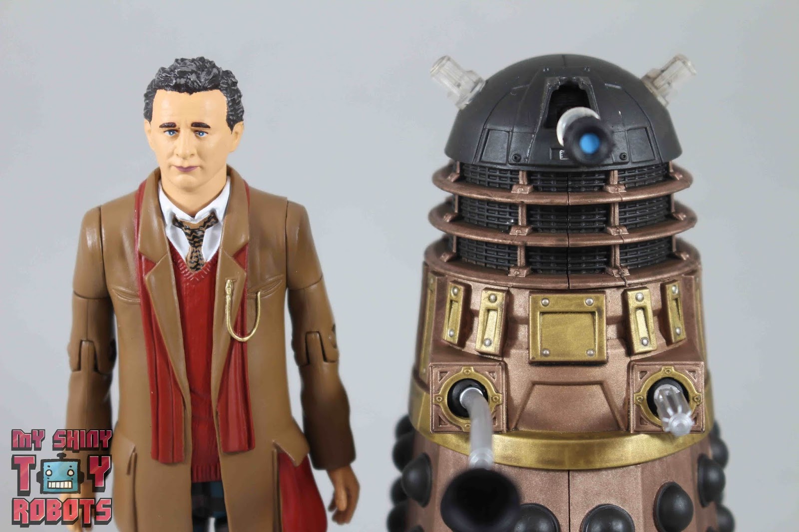 My Shiny Toy Robots: Toybox REVIEW: Doctor Who Seventh Doctor & Axis ...