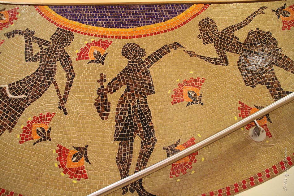 Public Art in Chicago: Gallery 37