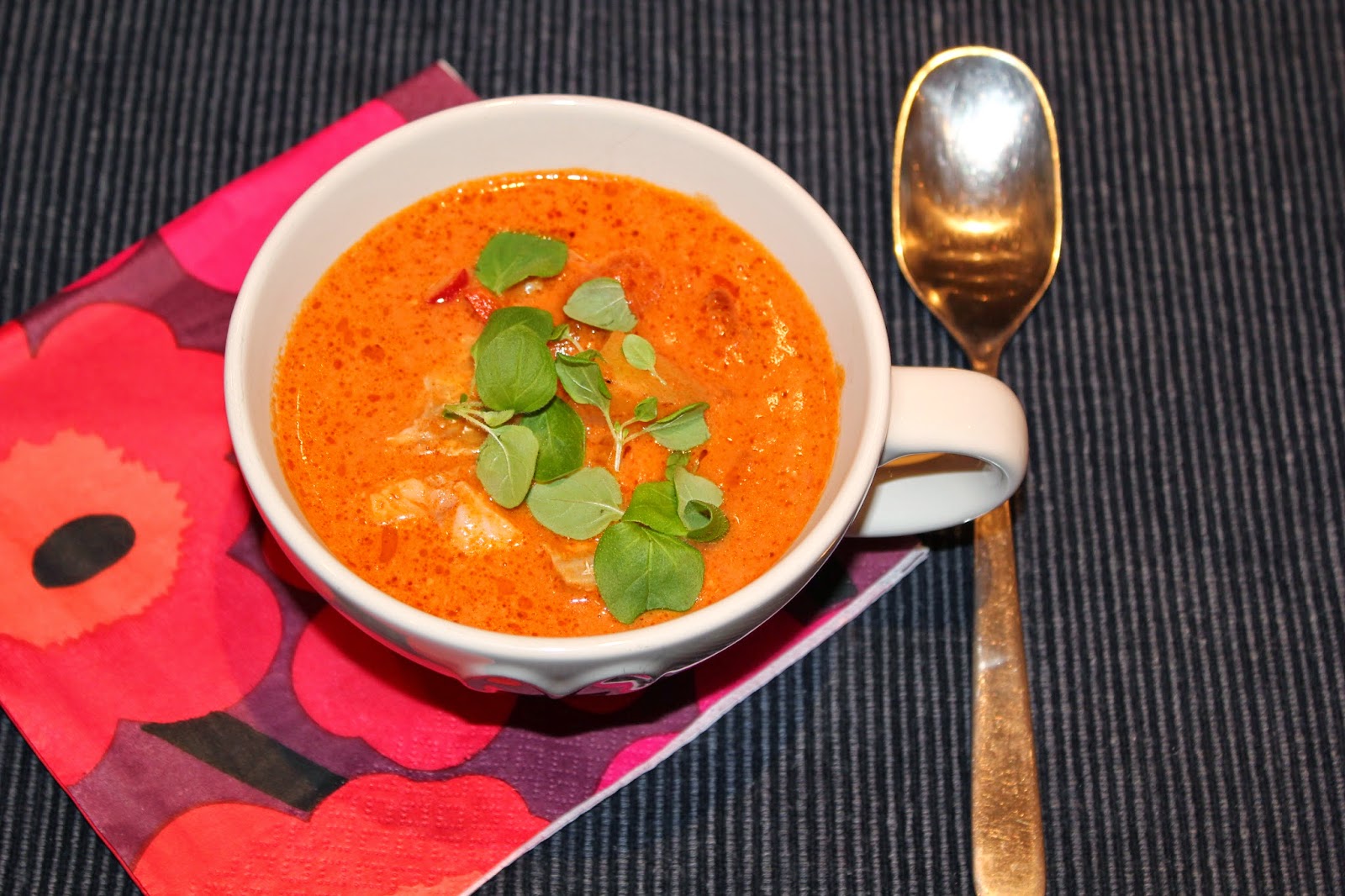 Mamma Britas matblogg: Fiskesuppe med tomater