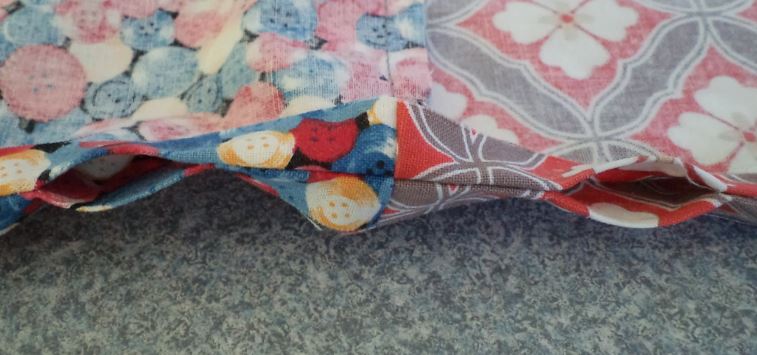 eSheep Designs: Quasi-Tutorial: Easiest Ever Reversible Drawstring Bag