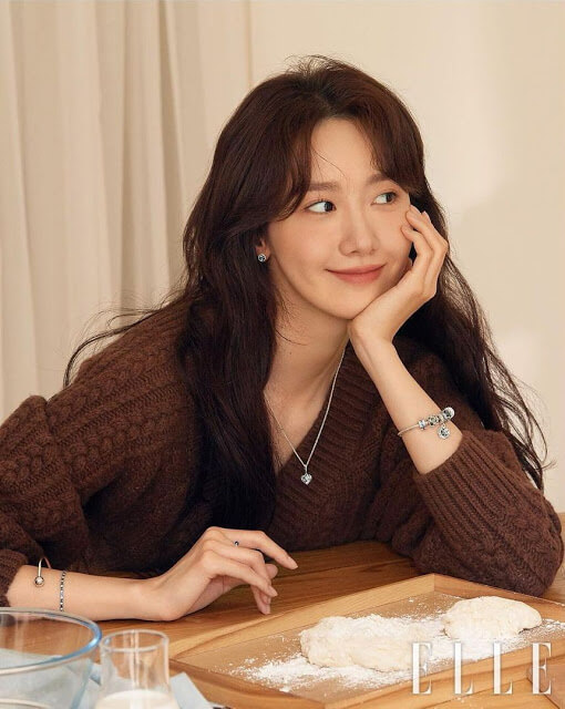 SNSD YoonA for ELLE's December issue - Wonderful Generation