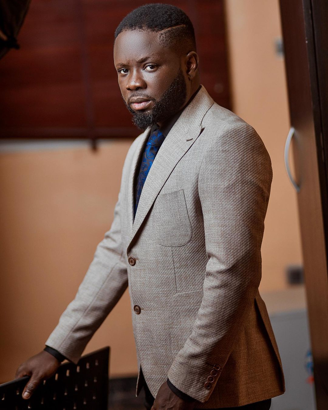 Pictures of Ibrahim Yekini Itele