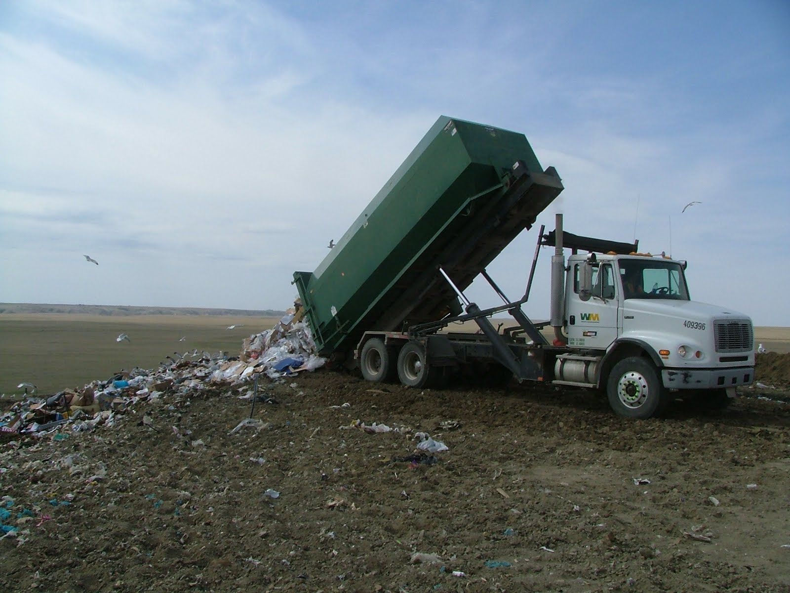 Landfill Litter: Example Landfill with Litter Issues
