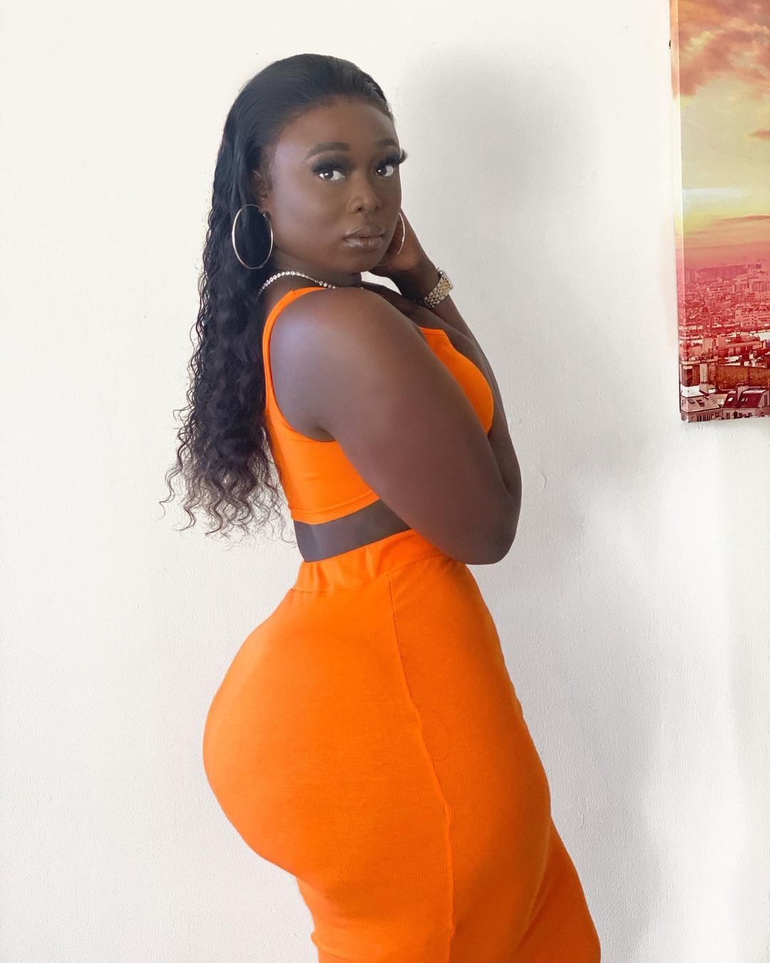 Hanardy Hawa Biography, Age, Net Worth, Height, Husband, Surgery ...