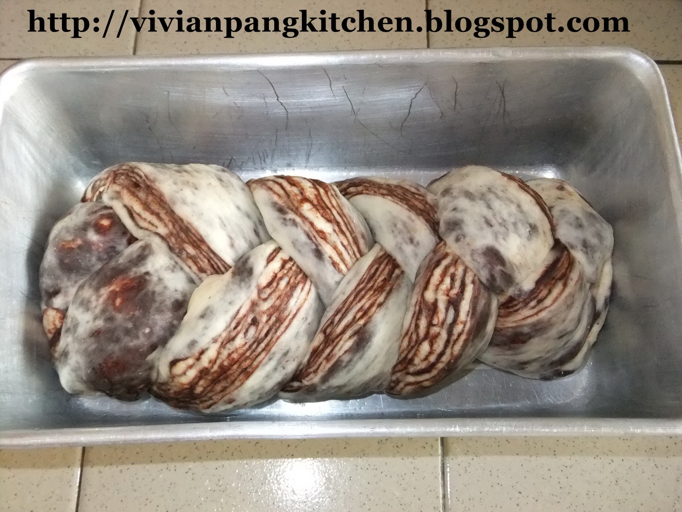 Vivian Pang Kitchen: Marble Chocolate Loaf Bread/ Sponge Dough Method