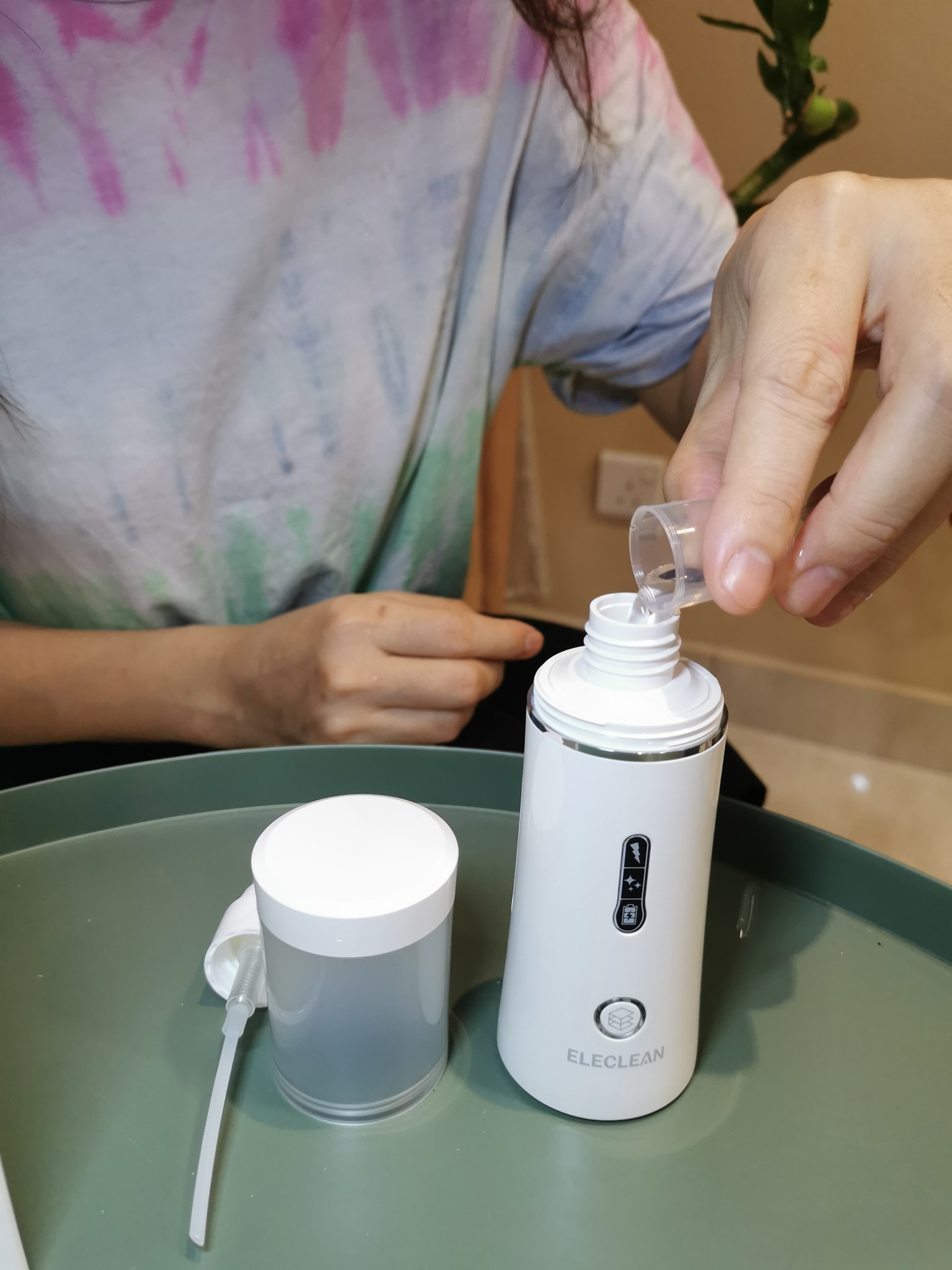 The Beauty Junkie - ranechin.com: 5 Reasons Why You Need a Eleclean ...