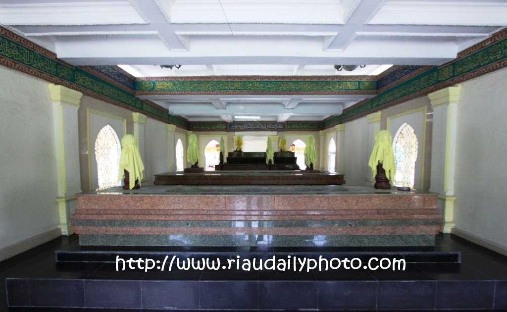 TRADISI PETANG MEGANG | RIAU DAILY PHOTO