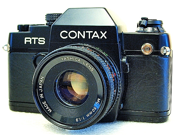 Contax RTS II 35mm MF SLR Film Camera Review - ImagingPixel