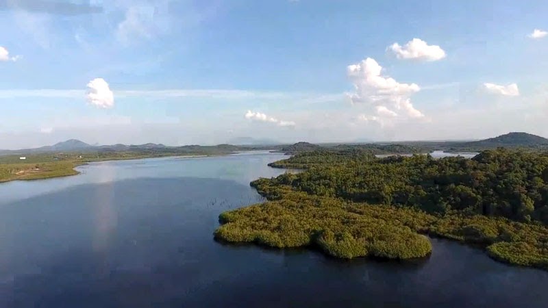 DANAU LAIT, Danau laet Subah Sanggau West Kalimantan - pancurajipost