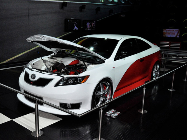 New Super Car 2012: One-Off Custom 2010 Toyota Camry NASCAR Edition ...