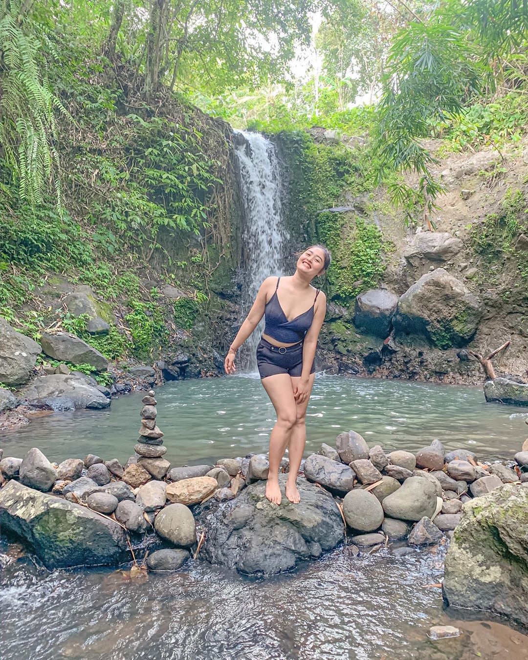 Koleksi Foto Sexy Ayu Kumara Selebgram Montok Wallpaperkut