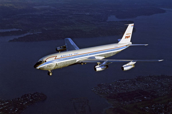 BOEING 707-220