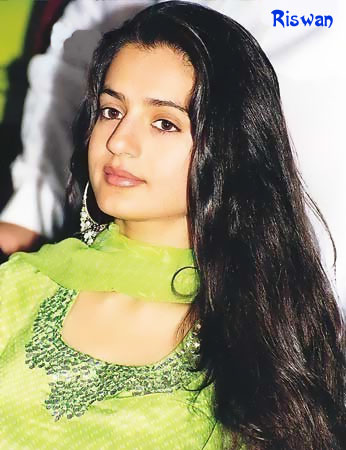 Funny Pictures Gallery: Amisha patel, amisha patel wiki, amisha patel ...