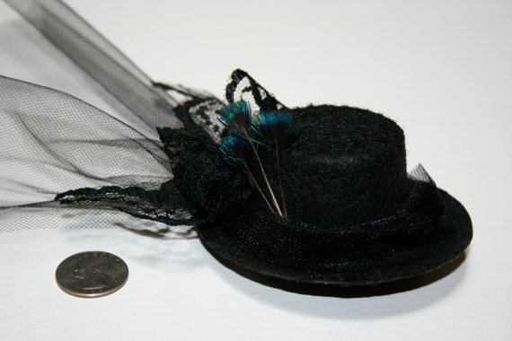 Tiny Hats Weekly: June 2011