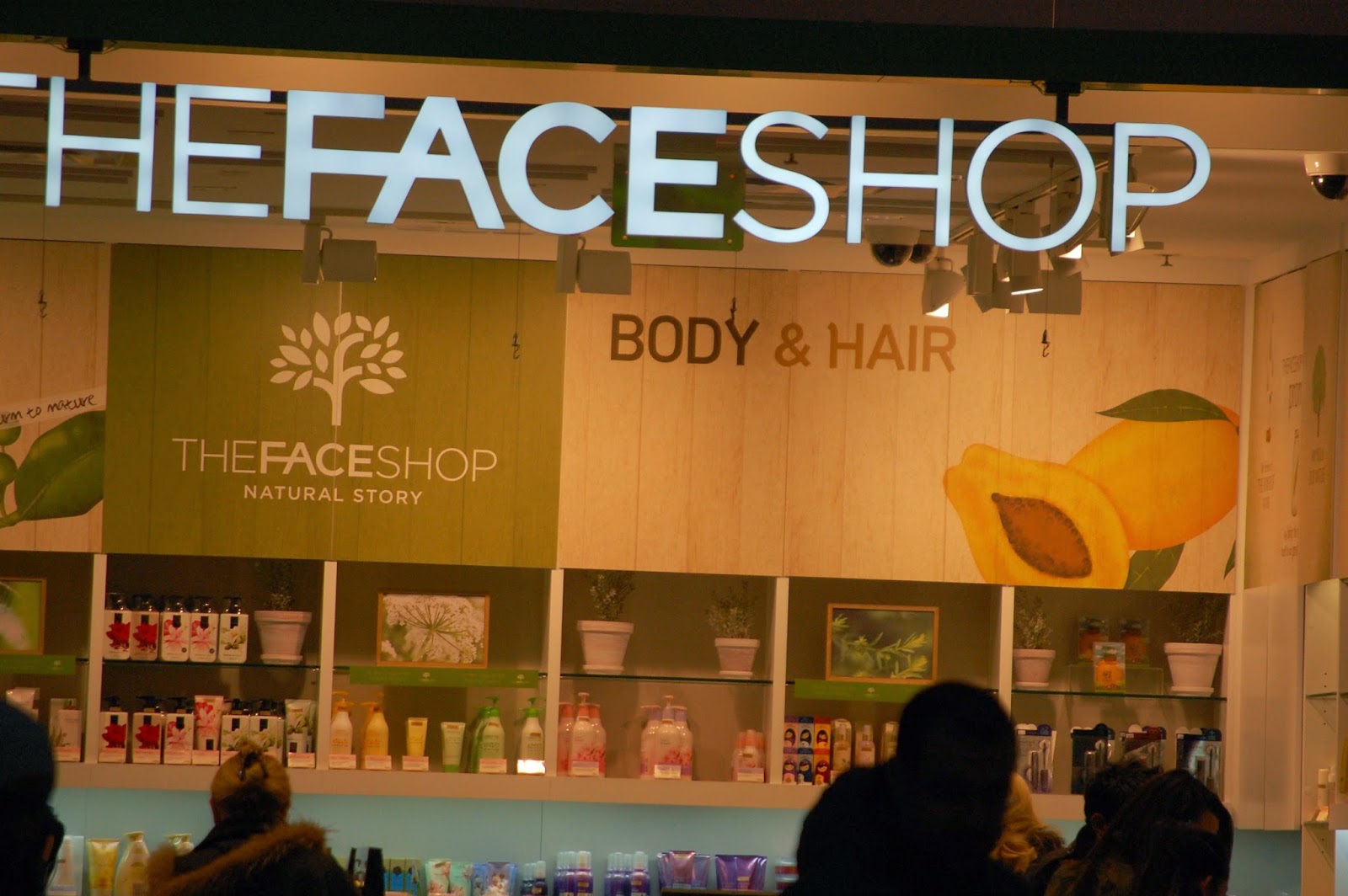 Toronto things: The Face Shop Eaton Centre (pictures)