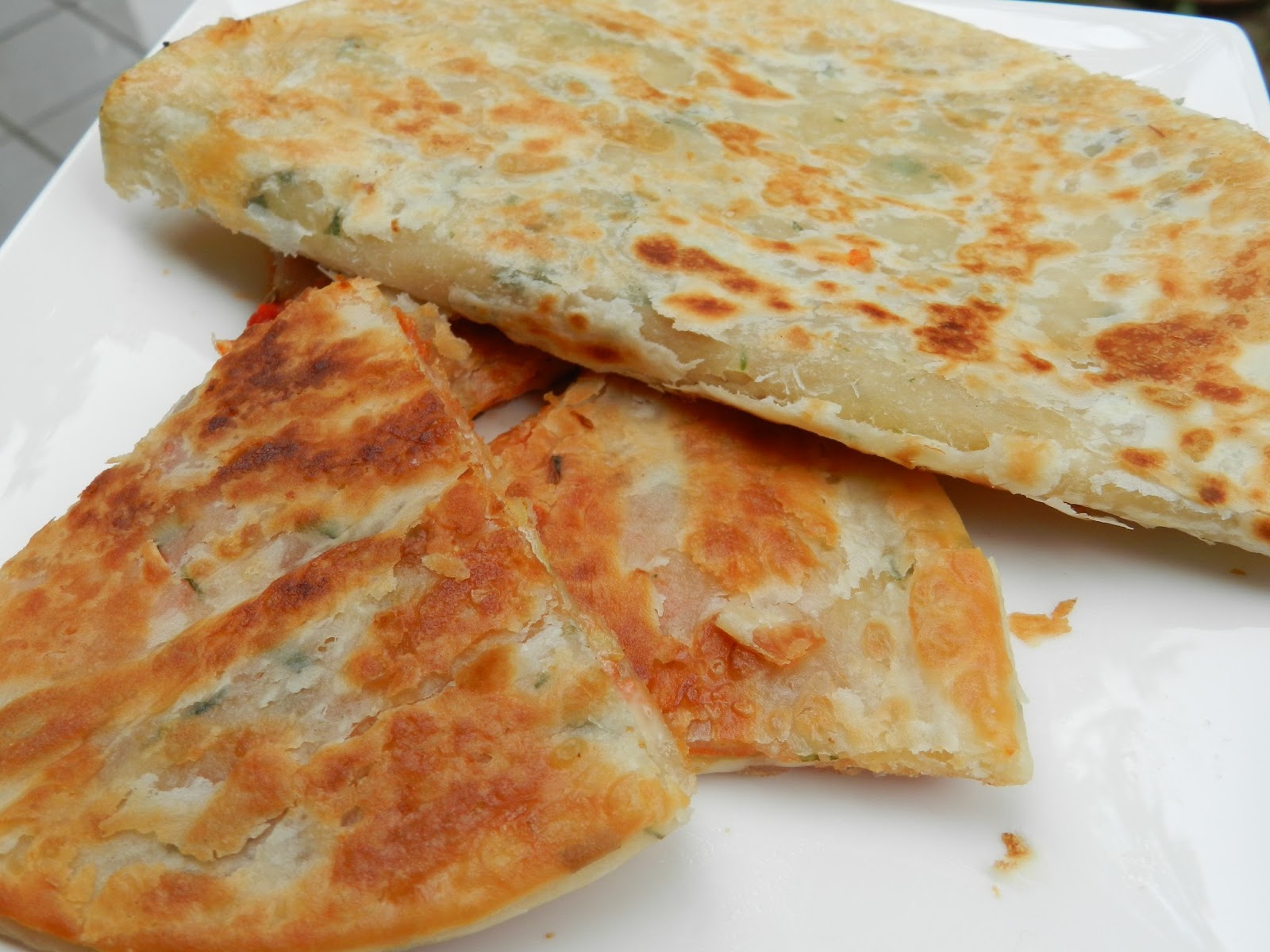 A Pepper's Love: Roti Paratha with Cheese and Onion