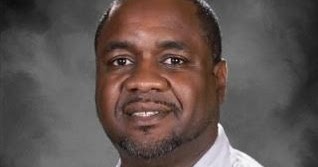 Dr. Sean W. Strachan: ABOUT DR. STRACHAN