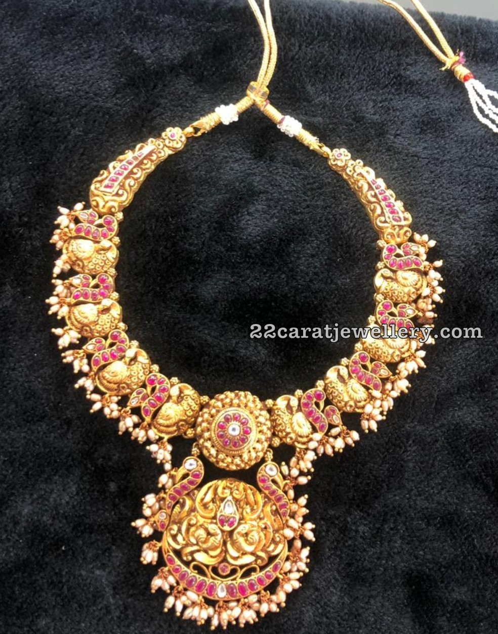 Nakshi work Peacock Choker with Bottu Design - Jewellery Designs