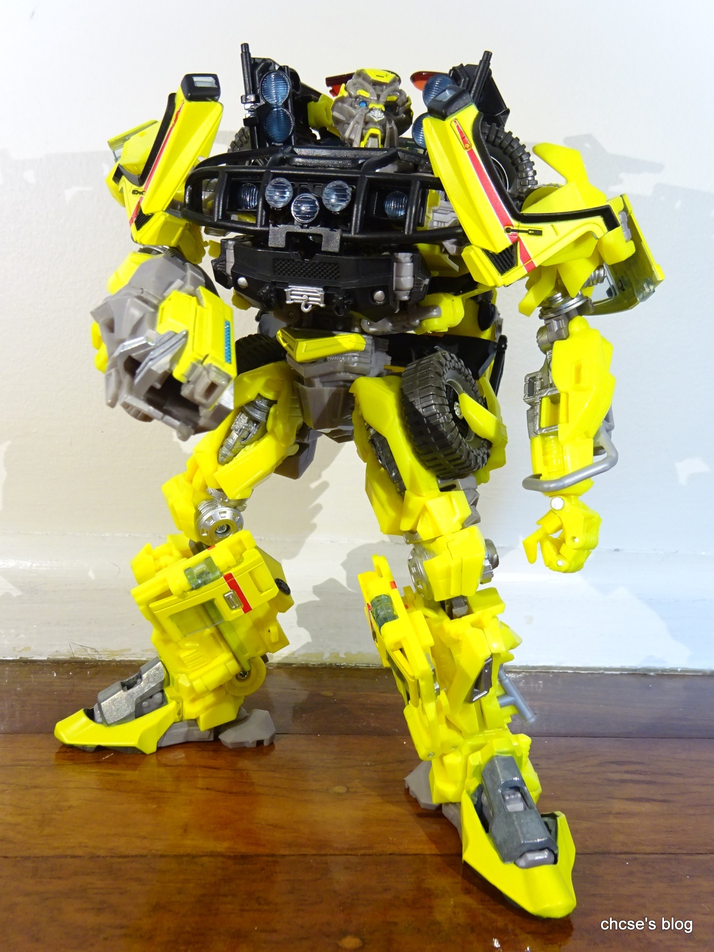 ChCse's blog: Toy Review: Transformers Masterpiece MPM-11 Ratchet