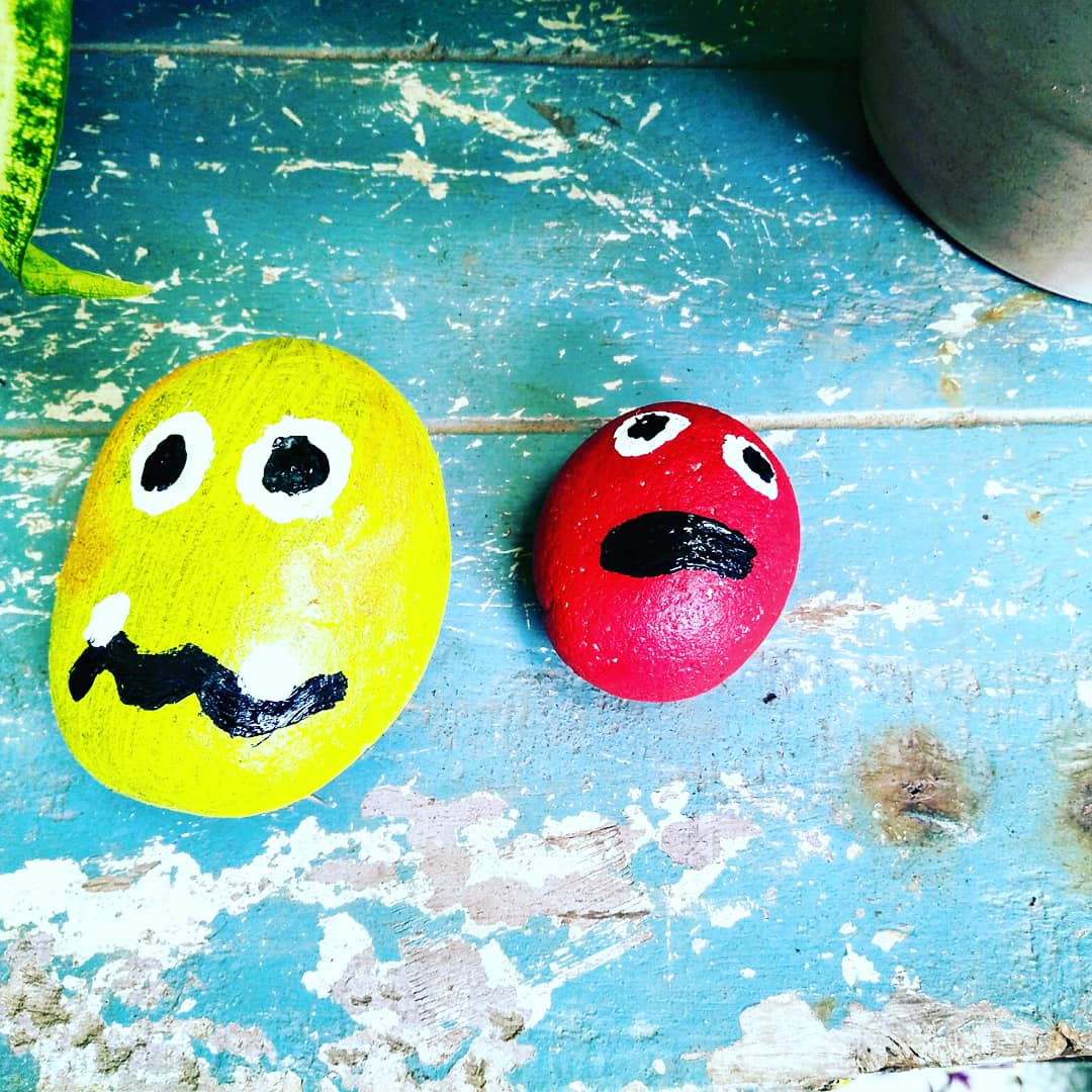 Easy stone painting for kids