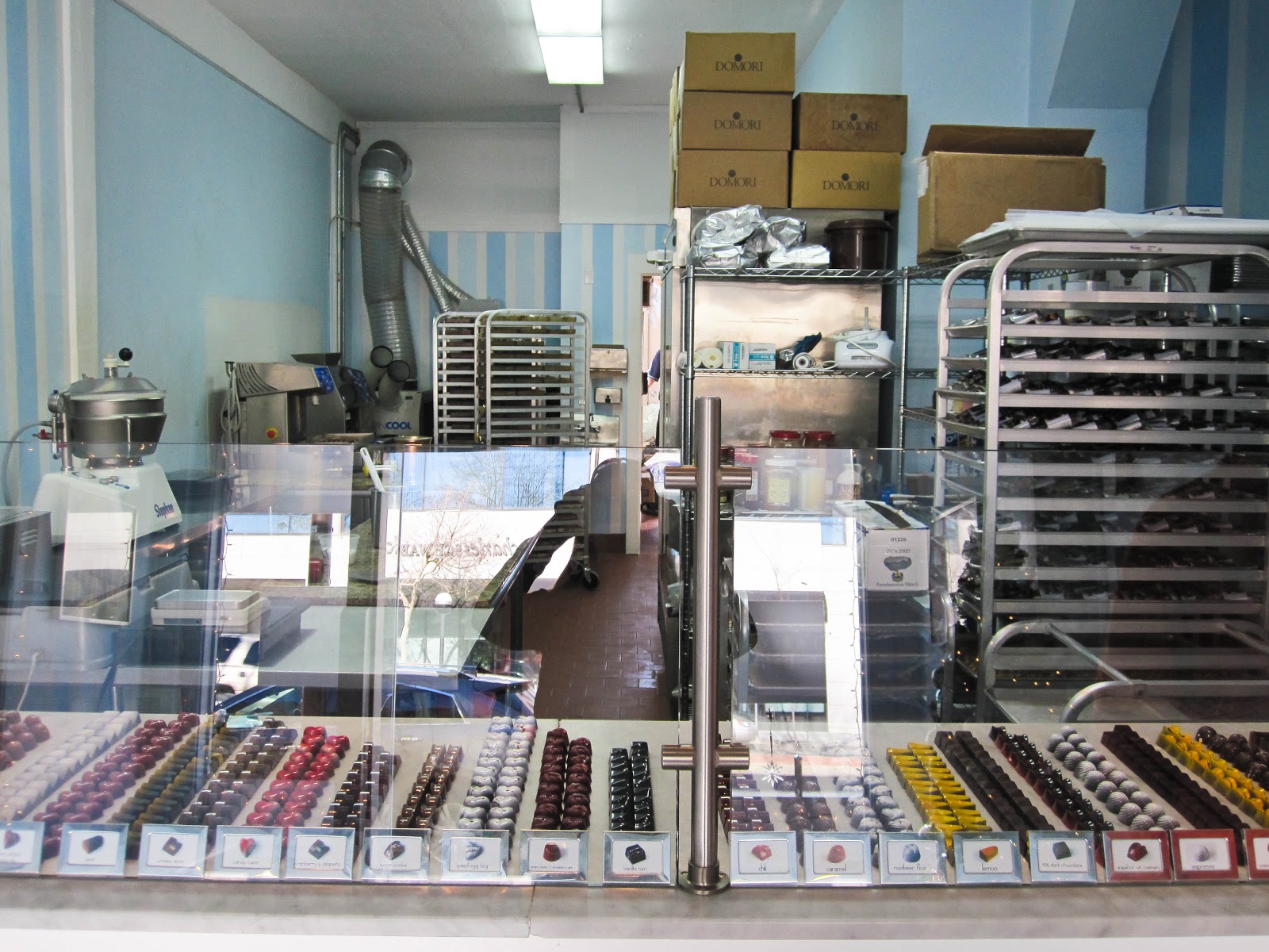 The Single Domestic: A Chocolate Shop Review - Chocolatier Blue