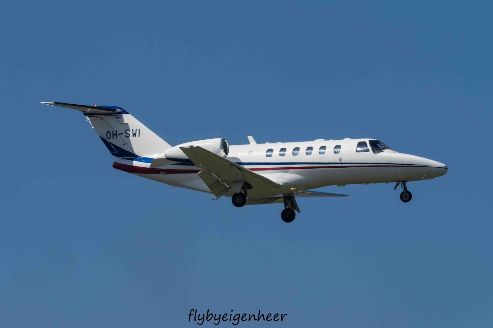 FLUGZEUGE Privatjets etc: OH-SWI Cessna 525A CitationJet CJ2+ C25A > ABF