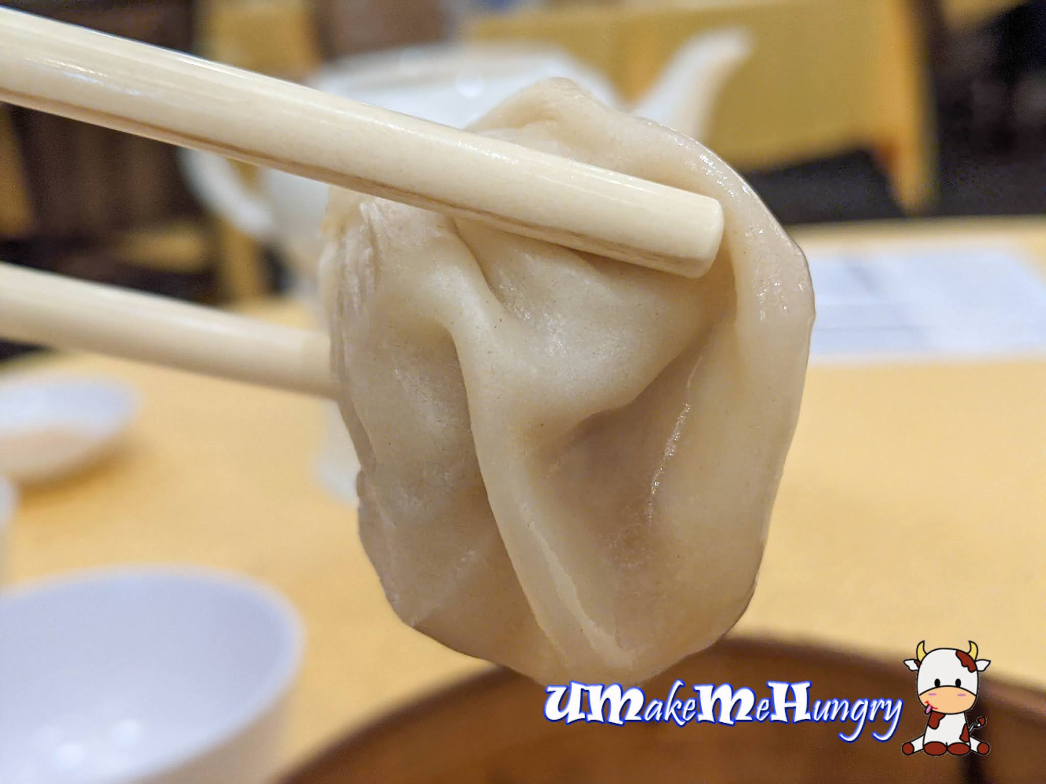 Eat fast or the bag will burst!