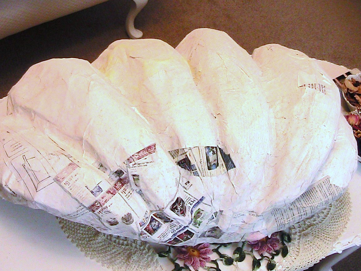 Katty's Cosy Cove: Making a Giant Clam Sea Shell