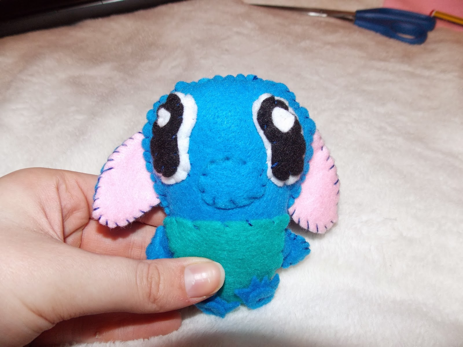 Words Can Mean Everything...: How to make a Stitch plushie.....