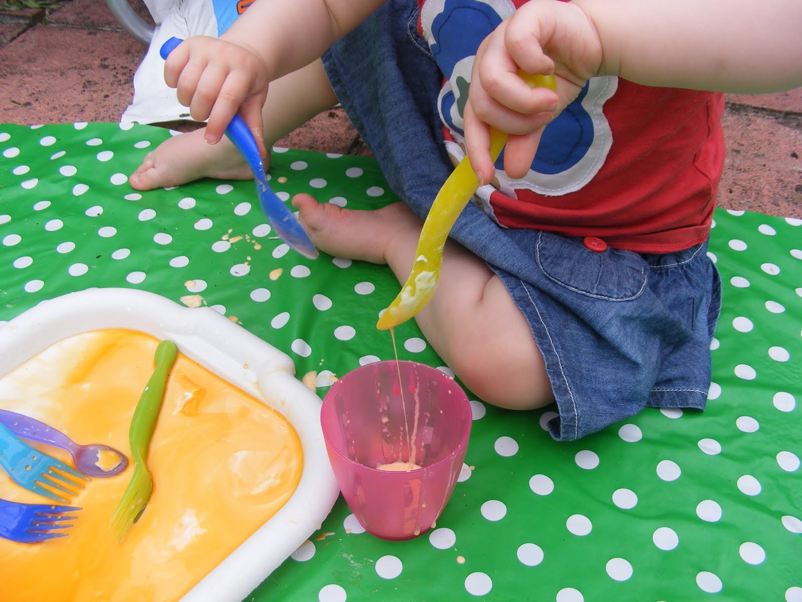 Adventures @ Play: Good Old Gloop