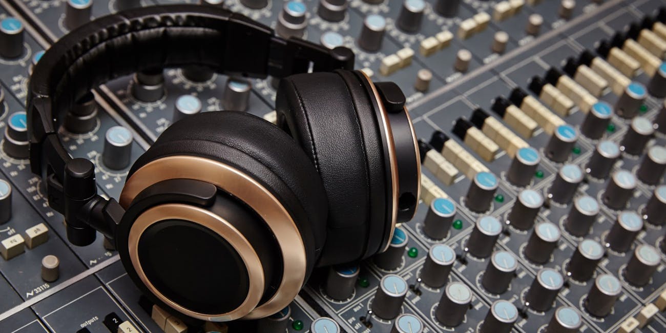 Explained Different Types Of Audio File Formats OYETECHY Explained Different Types Of Audio File Formats OYETECHY