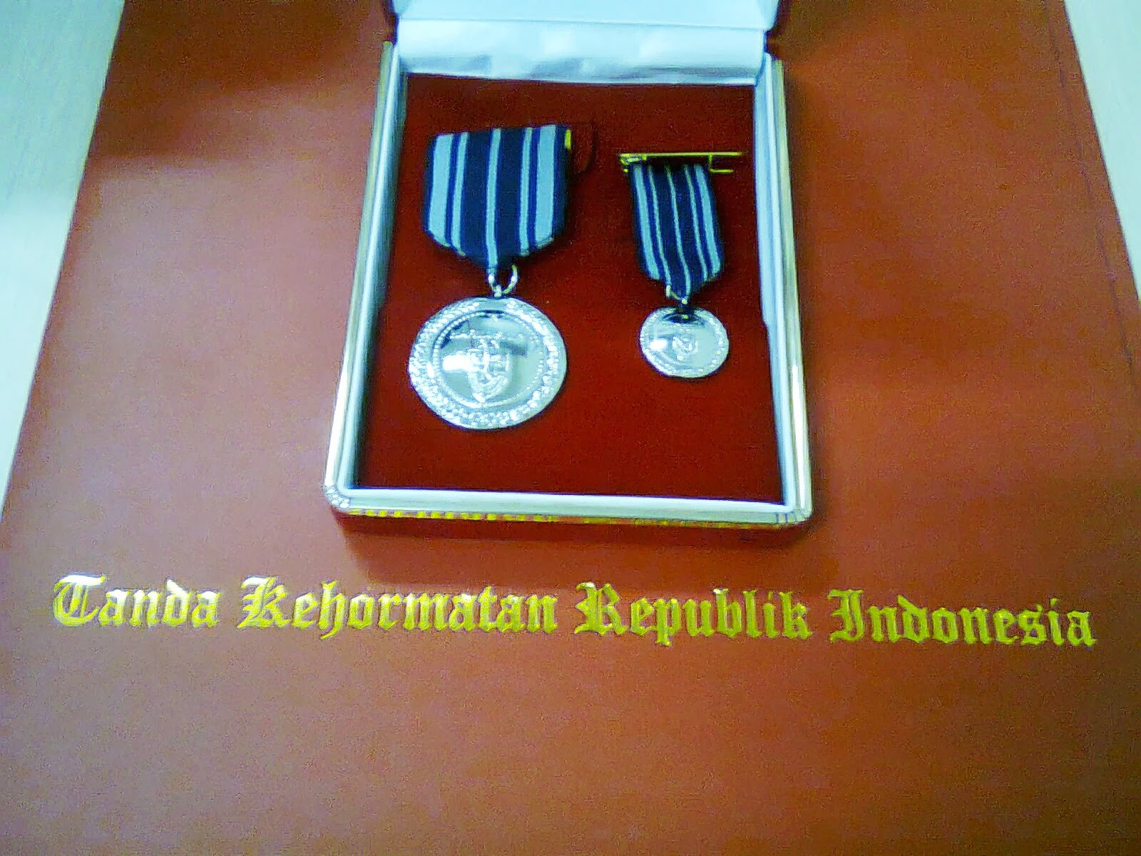 Tanda Jasa / Tanda Kehormatan Negara Republik Indonesia - asrot