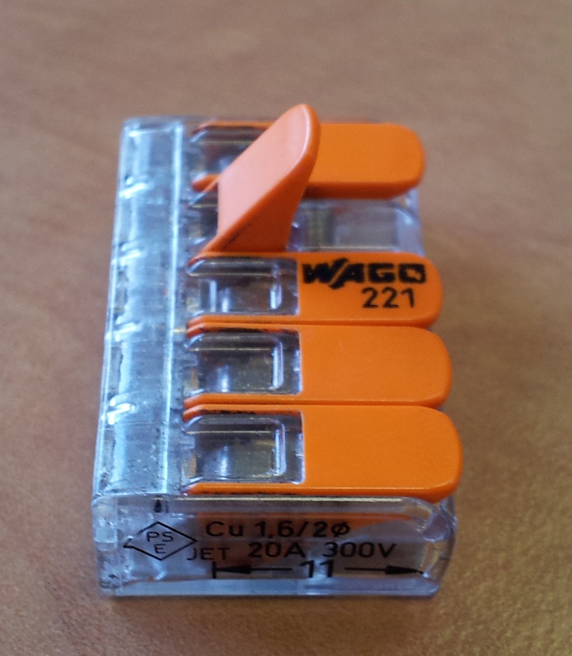 Rachel Pierson, Work In Progress: Product Review - Wago Connectors