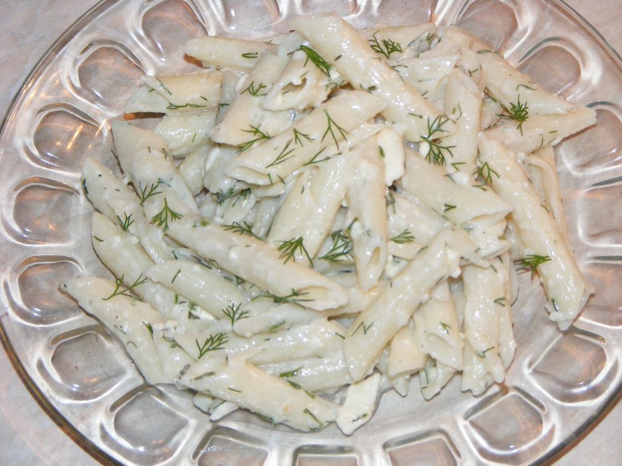 Paste cu sos de iaurt Retete de paste cu sos alb | Preparatedevis.ro