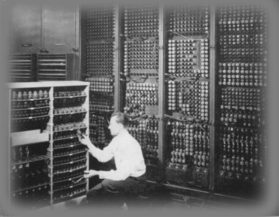 Old Computer Photos ~ COMPUTER TECHNOLOGY