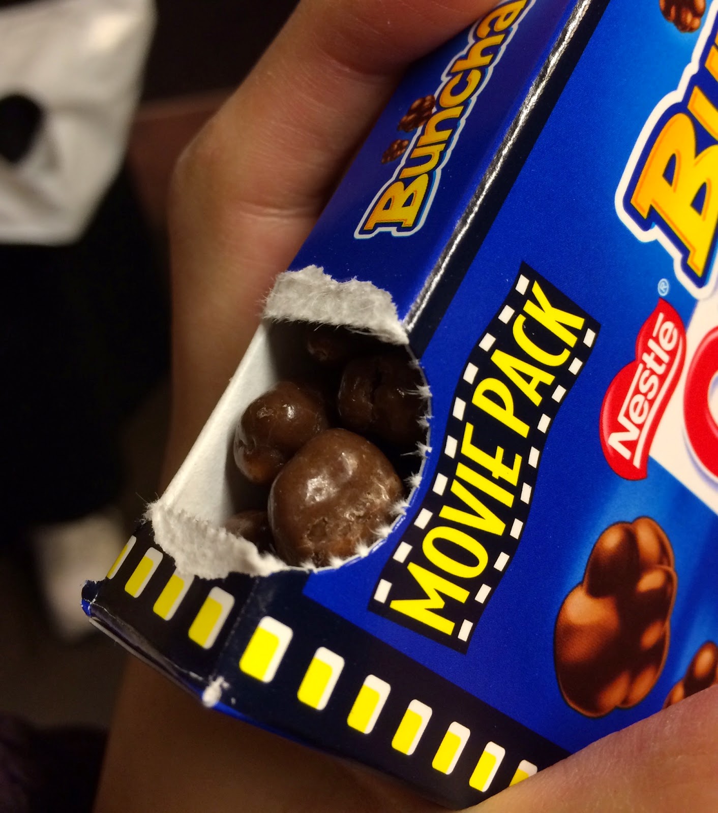 Festive Churro Snack Pack From AMC Theatres / AMCシアターズのフェスティブ チュロ スナック ...