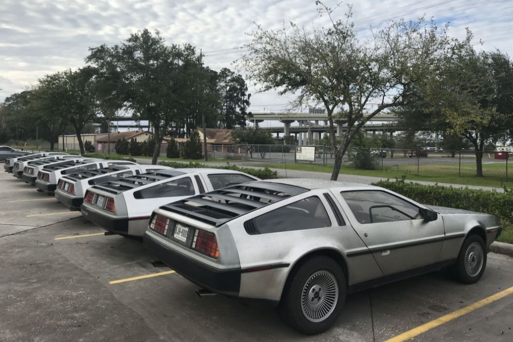 30 Amazing Photos of DMC DeLorean, Which Became Famous as the Time ...