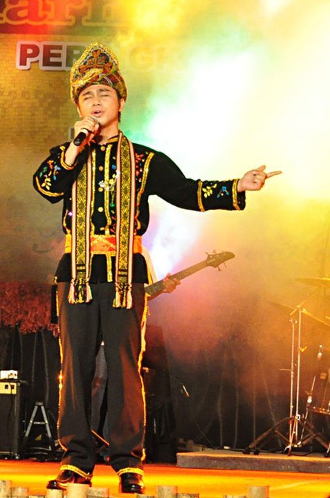 StellaClaire's Blog: Kotobian Tadau Kaamatan