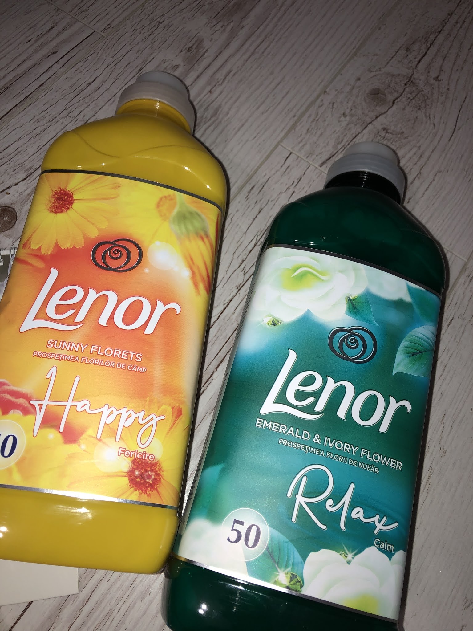 Review noile produse Lenor, un miros care dureaza si dureaza