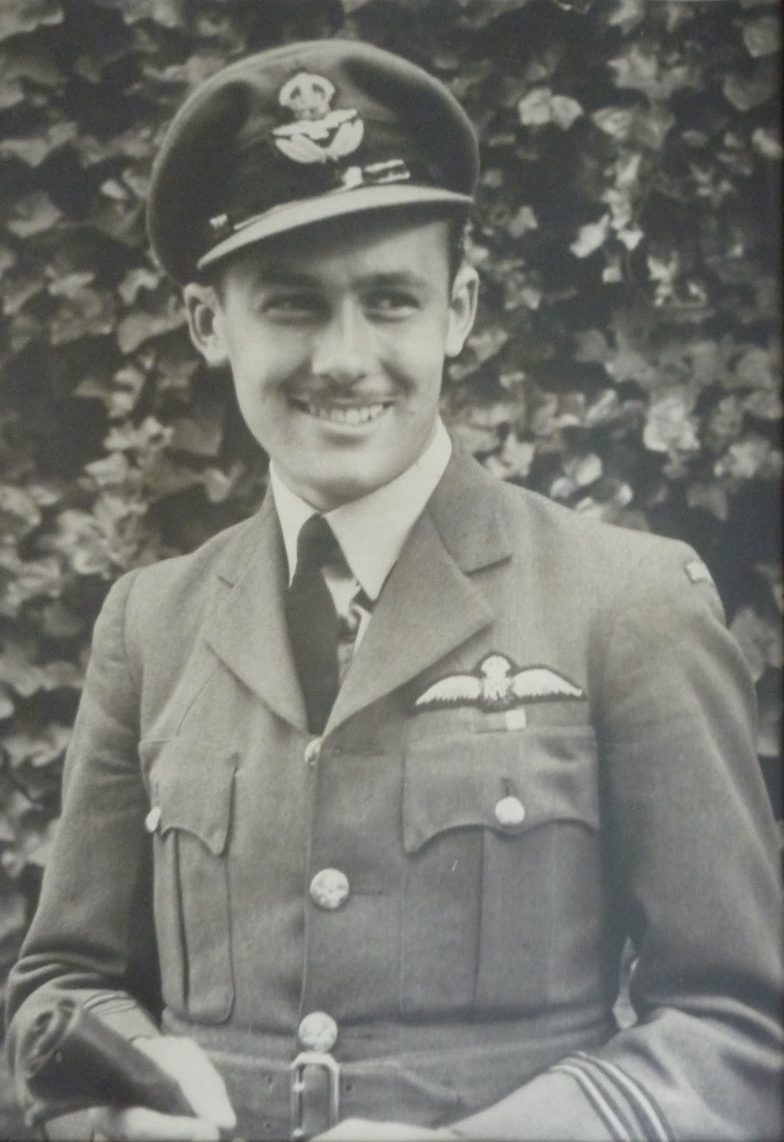 In my world: A survivor of the Stalag Luft III... Robert " Bobby " Laumans