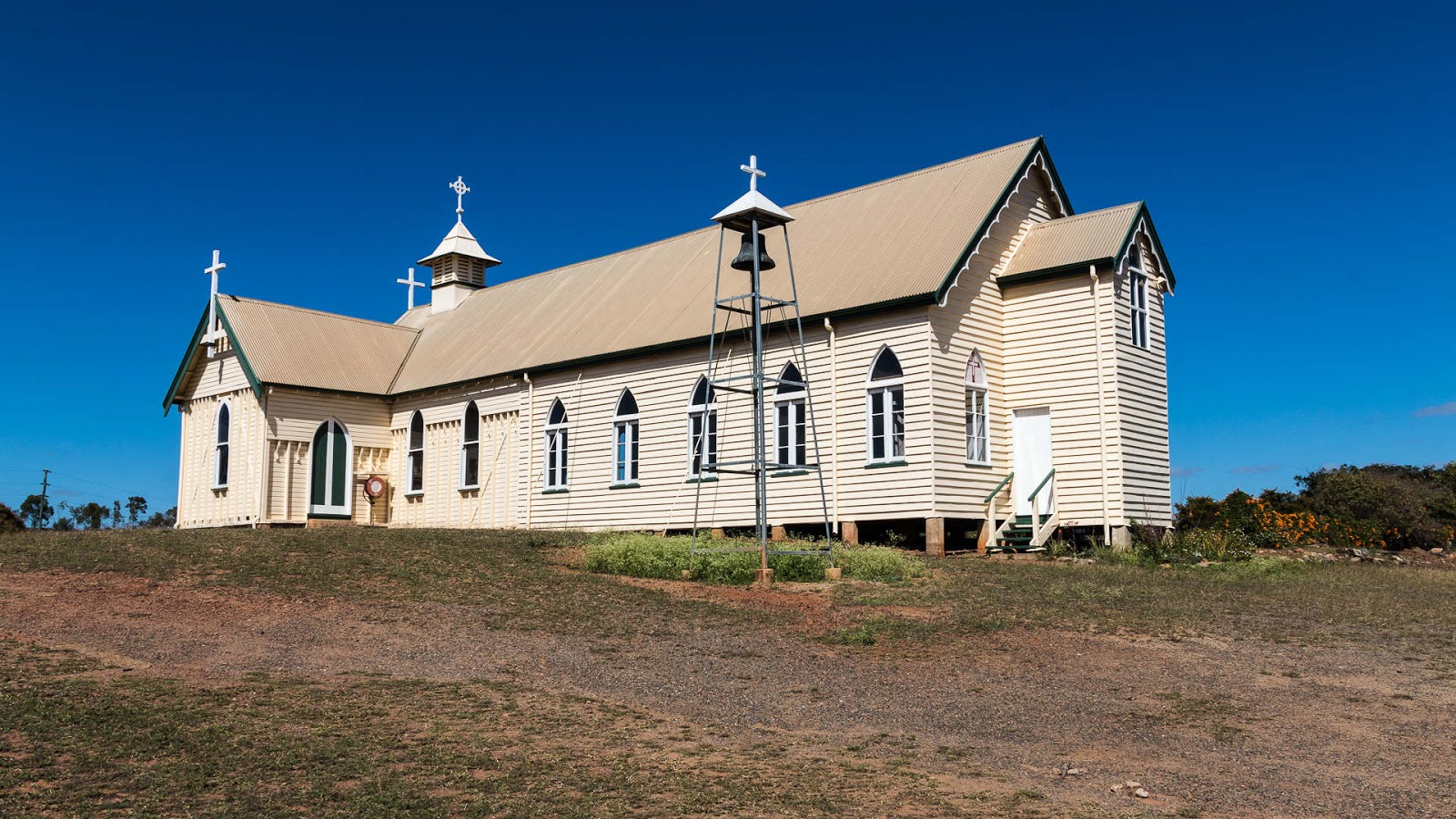 Traveloscopy Travelblog: The chequered history of Ravenswood, Queensland