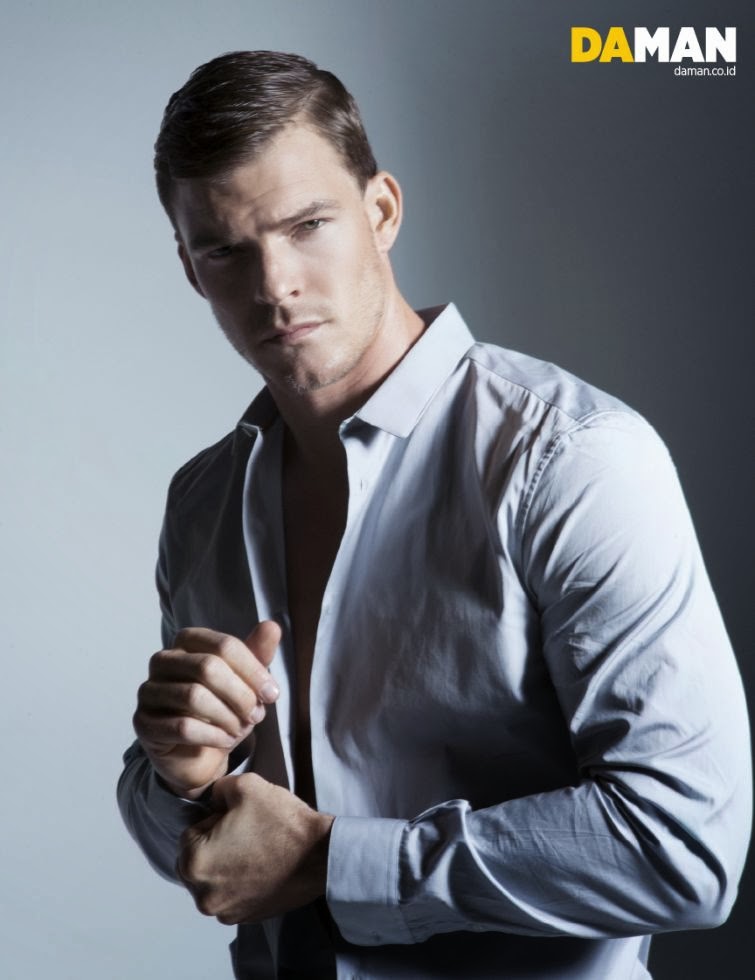 Hombres perfectos y hermosos: Alan Ritchson - Sexy Men - Handsome - Perfect
