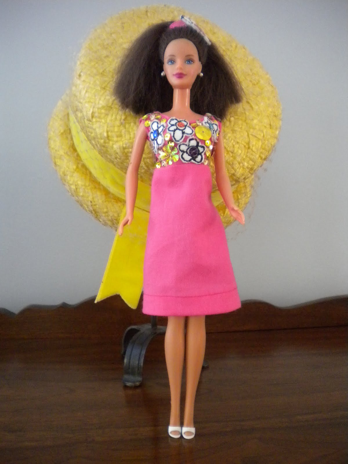 The Lindahl News: Barbie/Project Runway #6