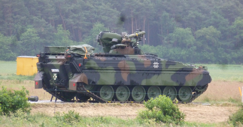 desarrollo defensa y tecnologia belica: Rheinmetall integra MELLS misil ...