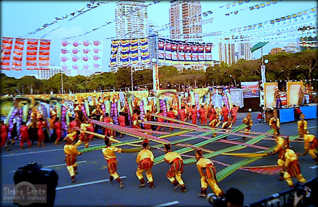 SIRANG LENTE | TRAVEL & HIKE: The Stunning Colors of Inaul Festival