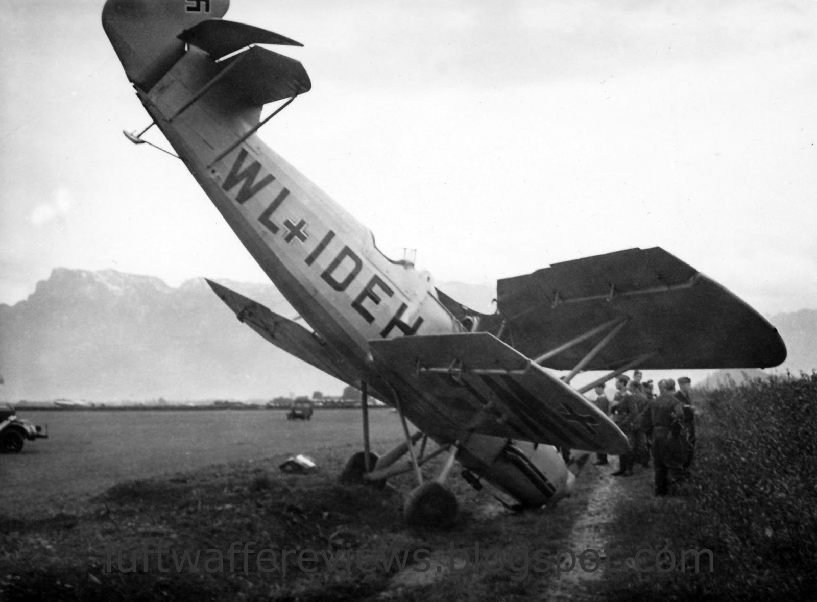 German Aviation, 1919-1945: Notes and Reviews: Arado Ar 66 Fliegerdenkmal