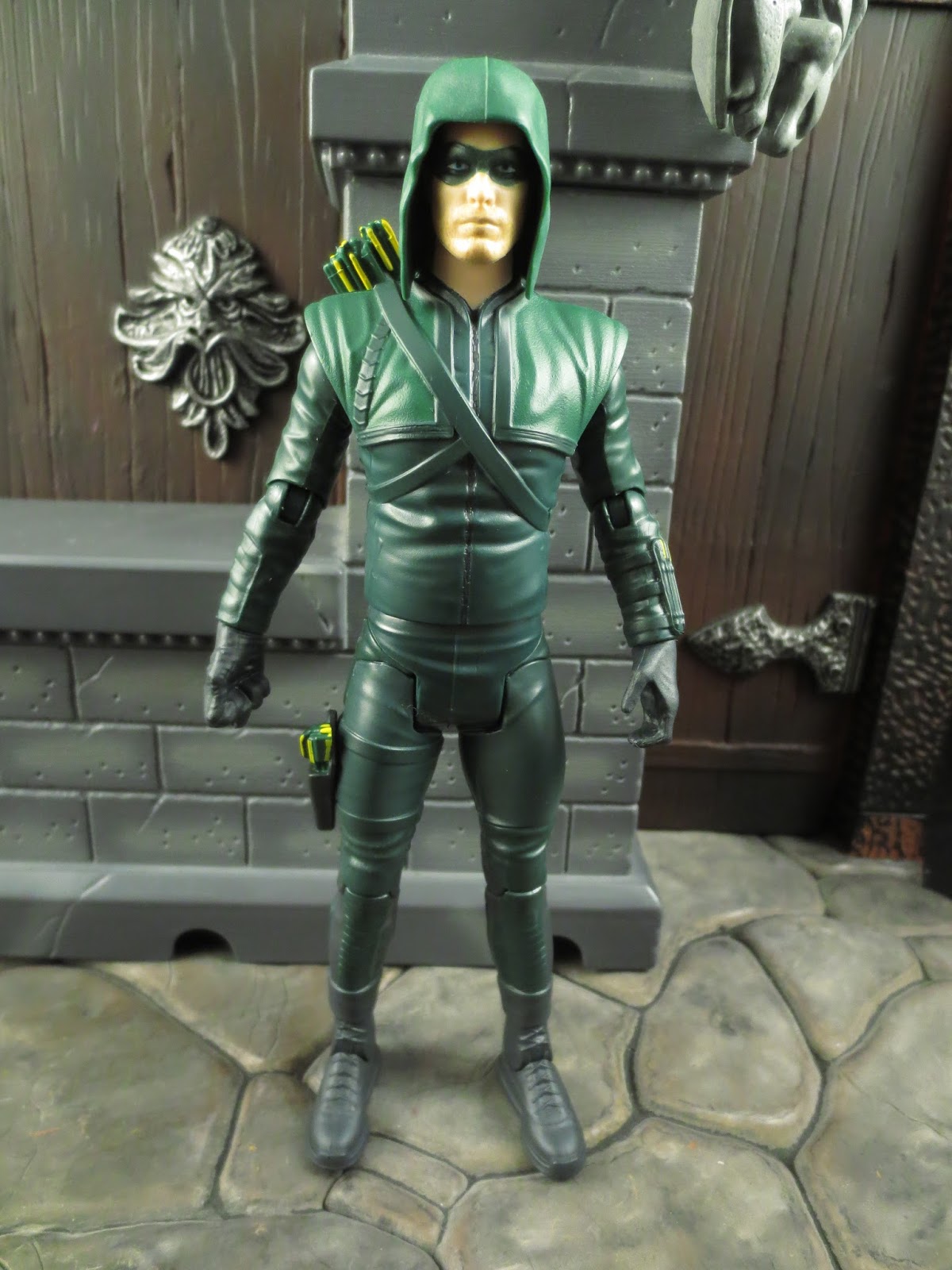 Action Figure Barbecue: Action Figure Review: The Arrow (Arrow TV ...