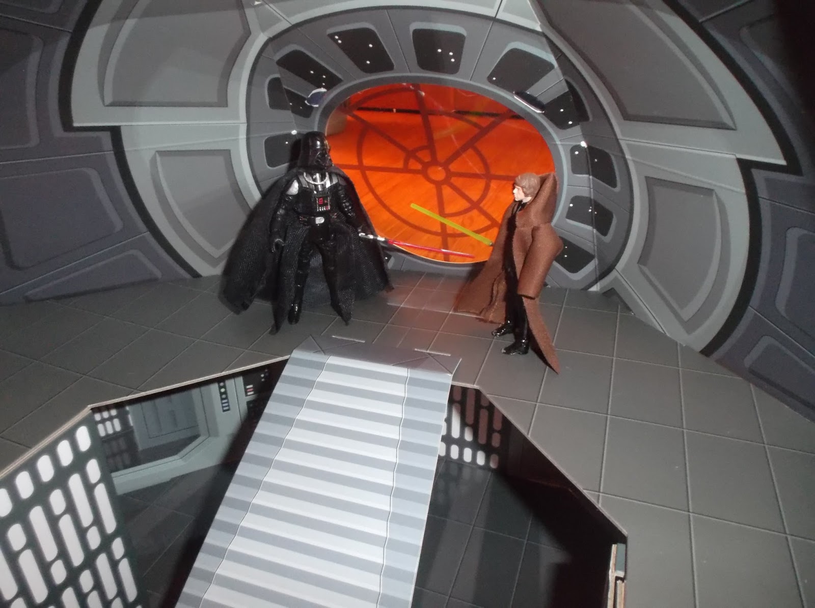 2 Minute Toy Break!: Star Wars Blueprints Paper Craft Death Star Set