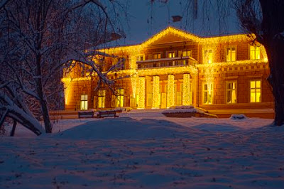 Vacanța esoterică: Castelul Regal de la Savarsin